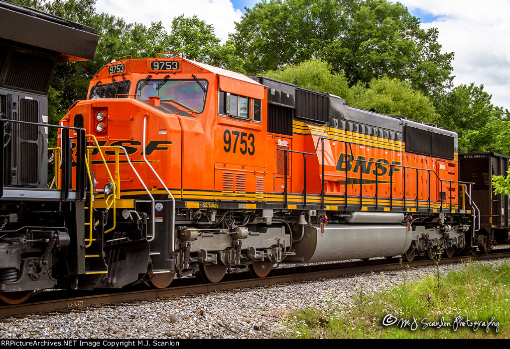 BNSF 9753 | EMD SD70MACe | NS Memphis District